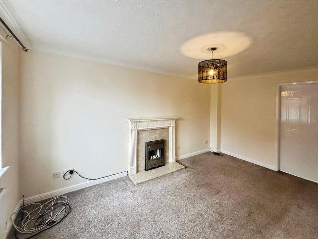 2 bedroom house to rent