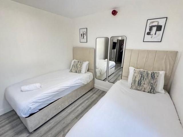2 bedroom house to rent