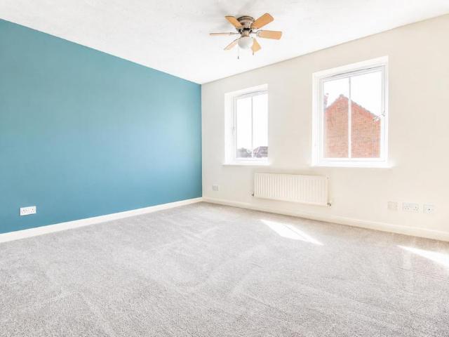 2 bedroom house to rent