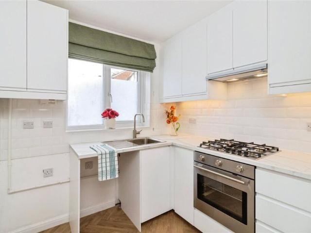 2 bedroom house to rent