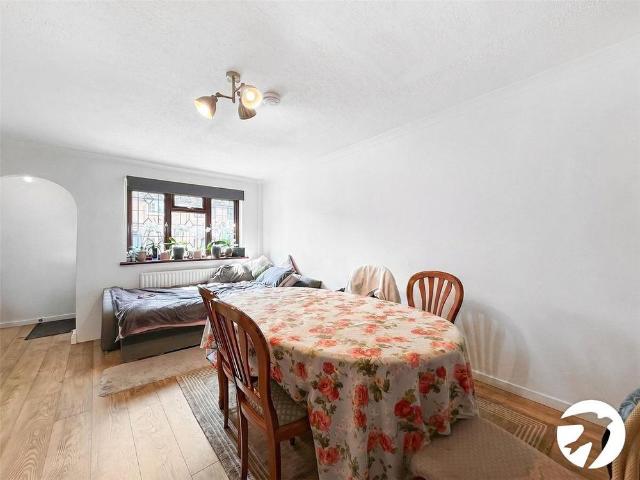 2 bedroom house to rent