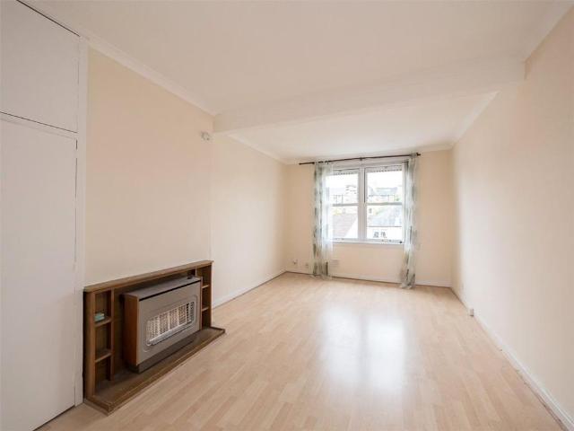 2 bedroom house to rent