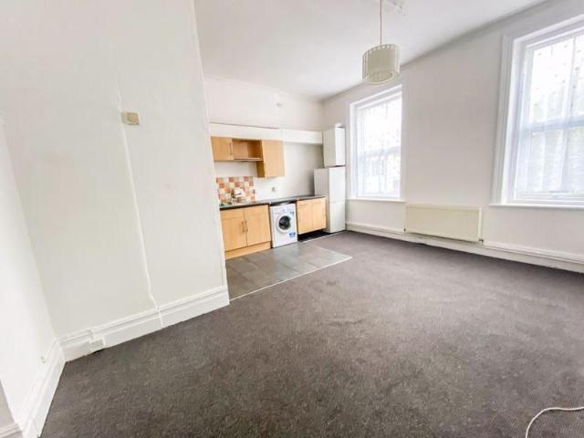 2 bedroom house to rent