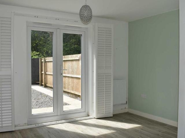 2 bedroom house to rent