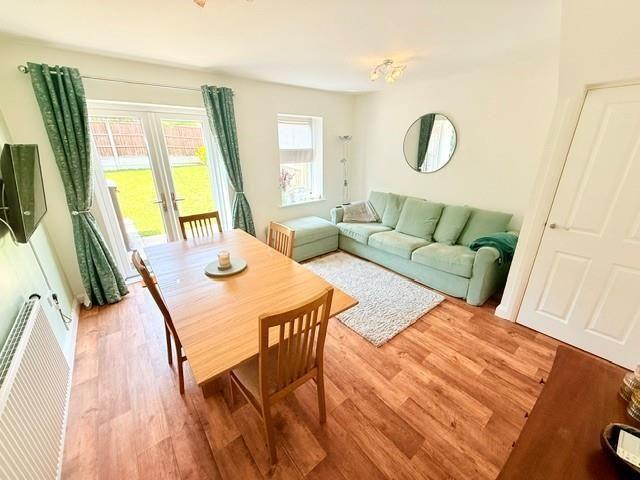 2 bedroom house to rent