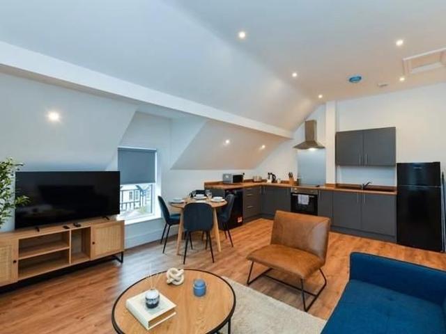 2 bedroom house to rent