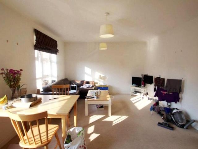 2 bedroom house to rent