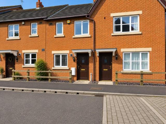 2 bedroom house to rent