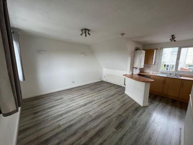 2 bedroom house to rent
