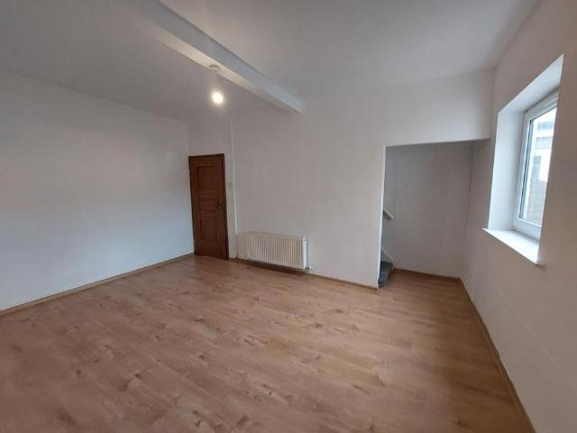 2 bedroom house to rent