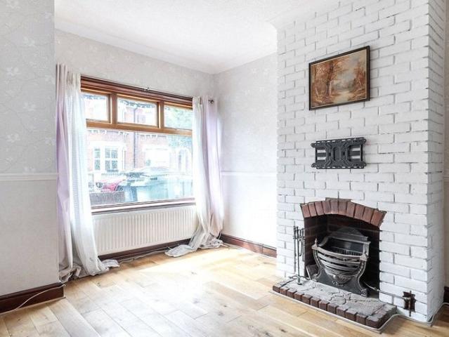 2 bedroom house to rent