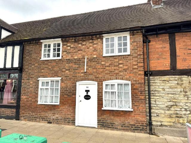 2 bedroom house to rent
