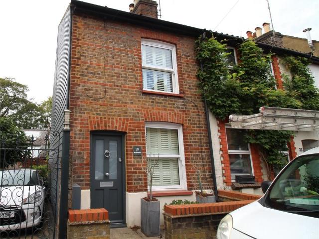 2 bedroom house to rent