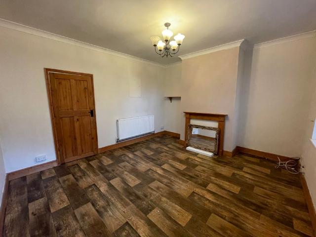 2 bedroom house to rent
