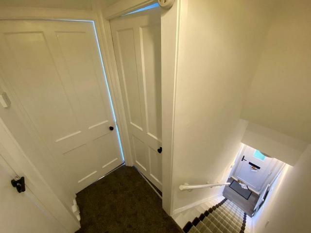 2 bedroom house to rent