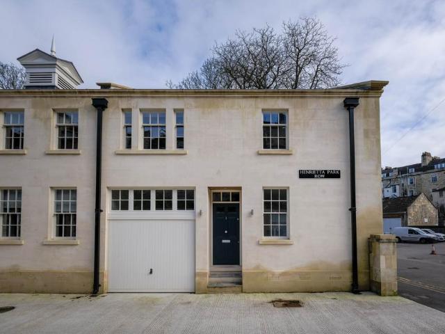 2 bedroom house to rent