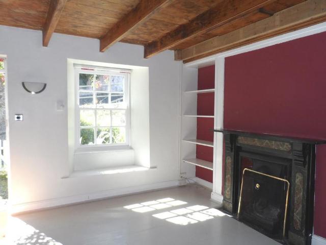 2 bedroom house to rent