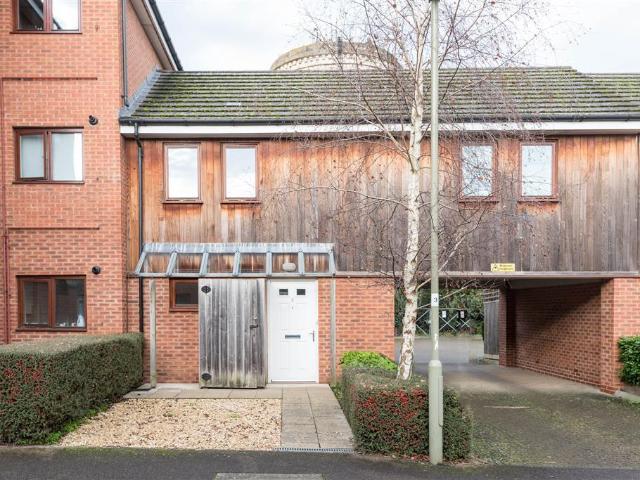 2 bedroom house to rent
