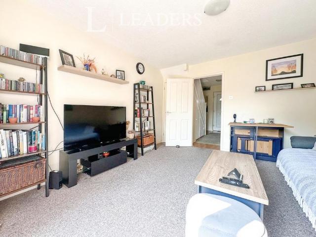 2 bedroom house to rent