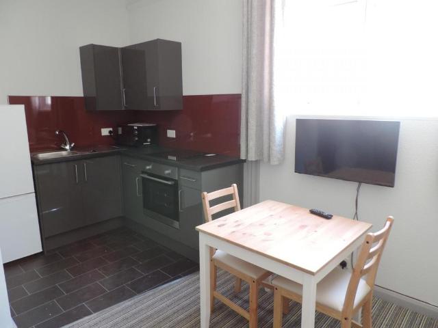 2 bedroom house to rent