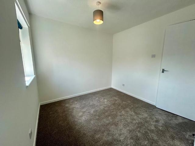2 bedroom house to rent