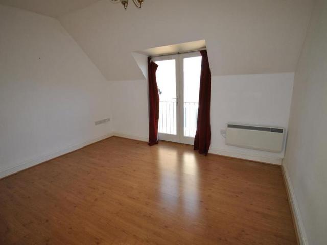 2 bedroom house to rent