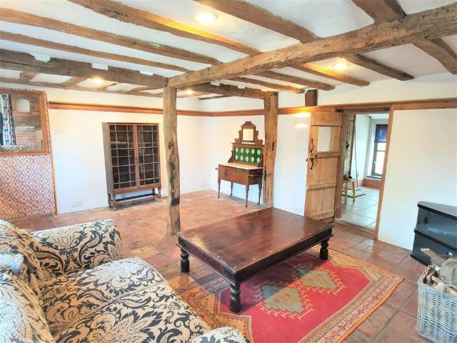 2 bedroom house to rent