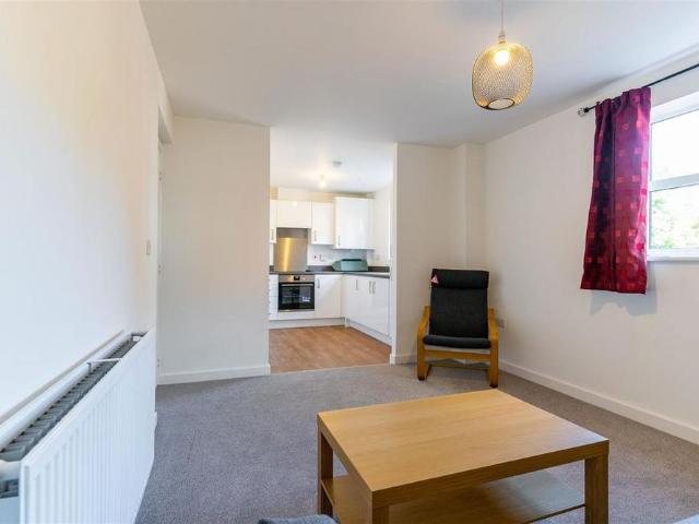 2 bedroom house to rent