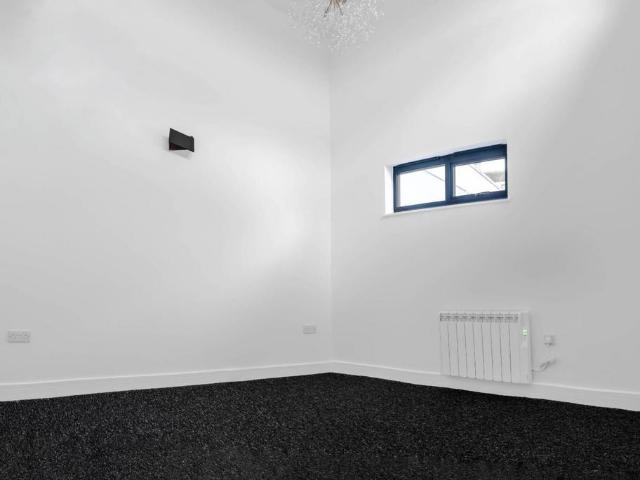 2 bedroom house to rent