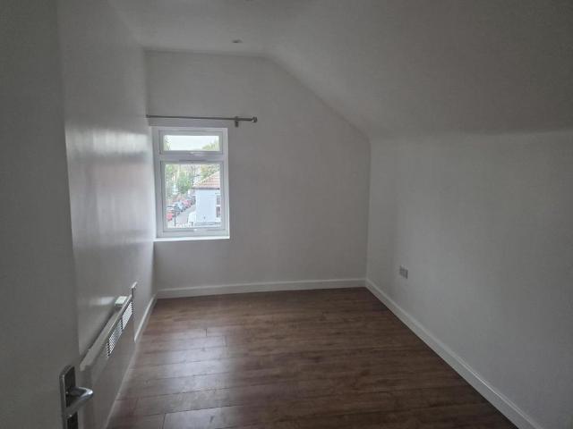 2 bedroom house to rent
