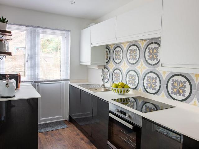 2 bedroom house to rent