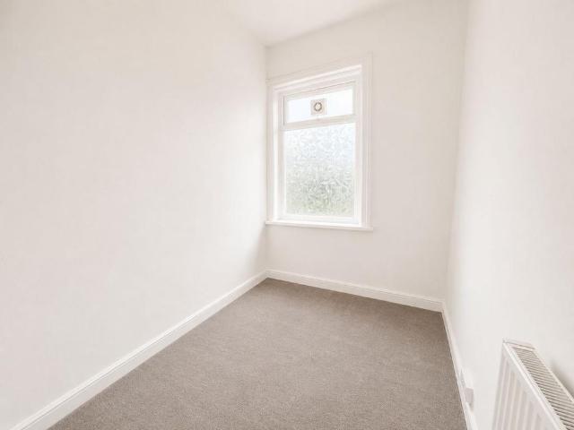 2 bedroom house to rent