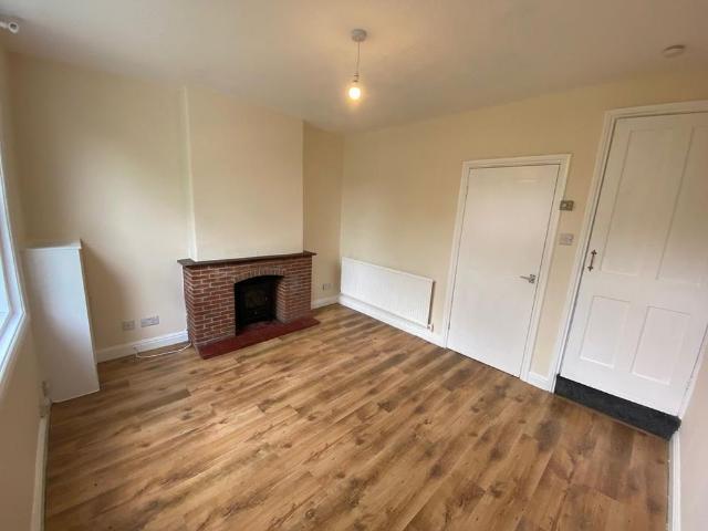 2 bedroom house to rent
