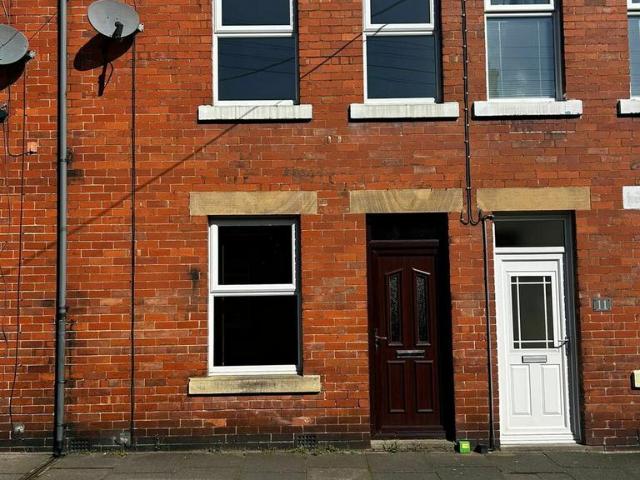 2 bedroom house to rent