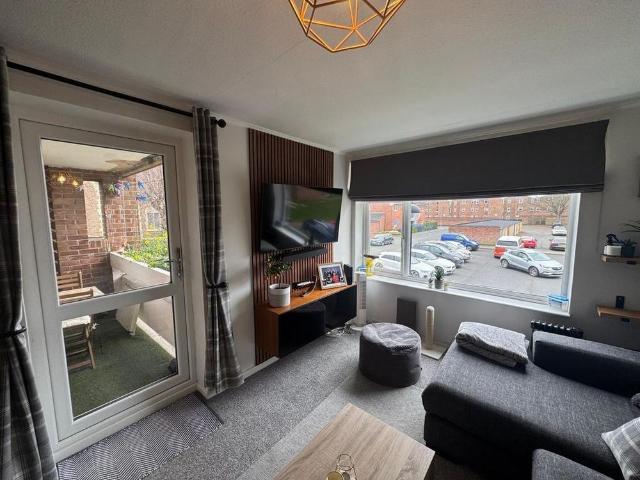 2 bedroom house to rent