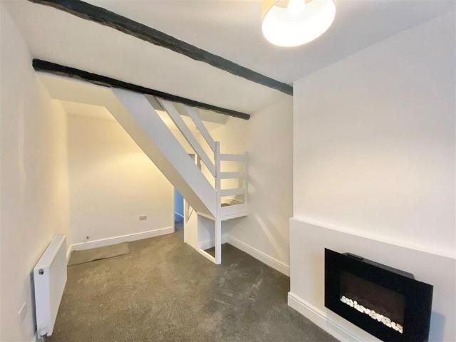 2 bedroom house to rent