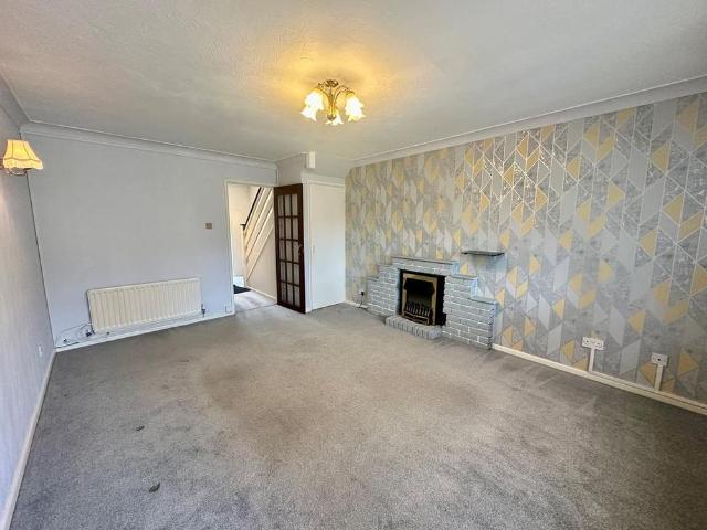 2 bedroom house to rent