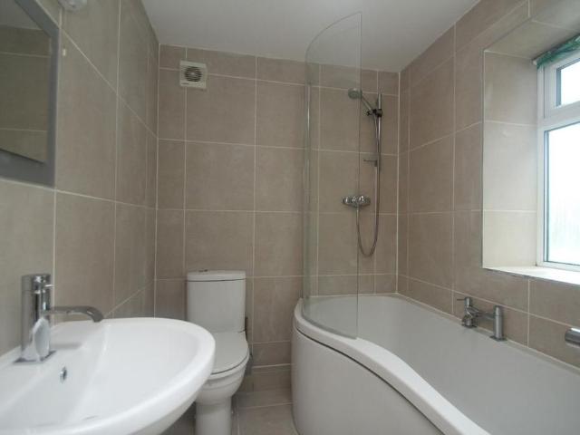 2 bedroom house to rent