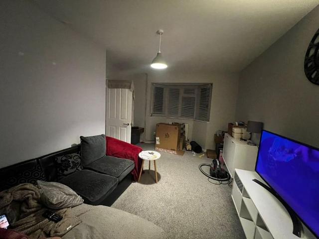 2 bedroom house to rent