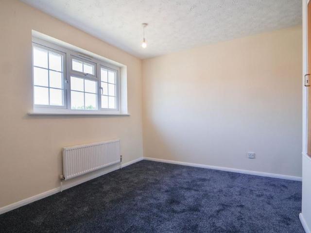 2 bedroom house to rent