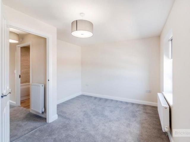 2 bedroom house to rent