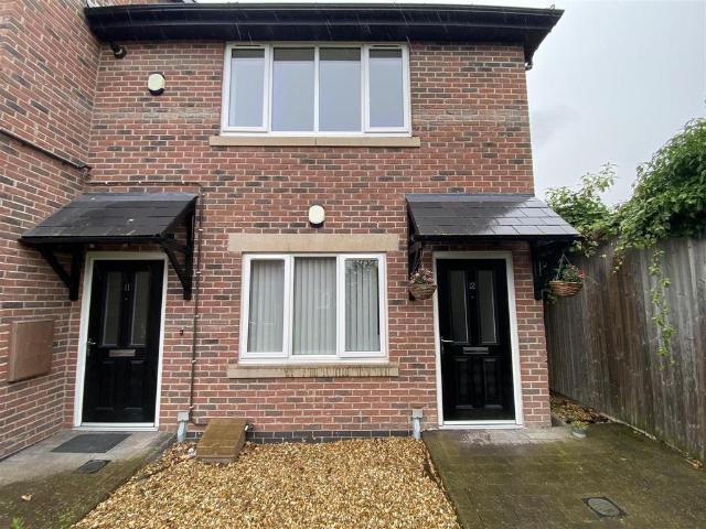2 bedroom house to rent