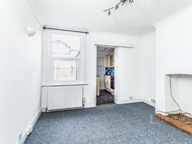 2 bedroom house to rent
