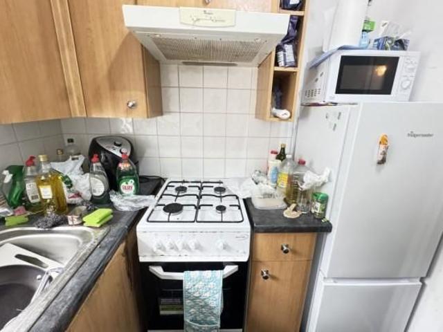 2 bedroom house to rent