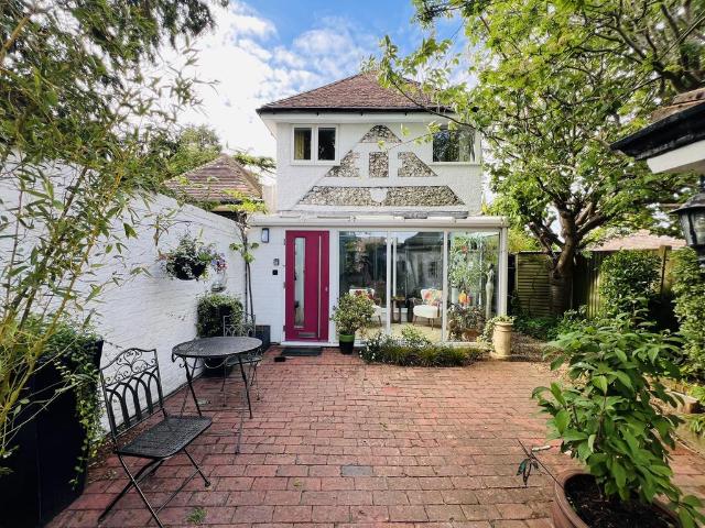 2 bedroom house to rent