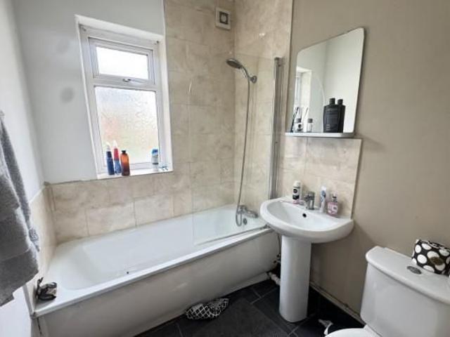 2 bedroom house to rent