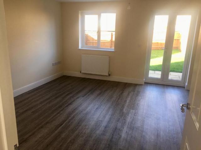 2 bedroom house to rent