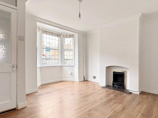 2 bedroom house to rent