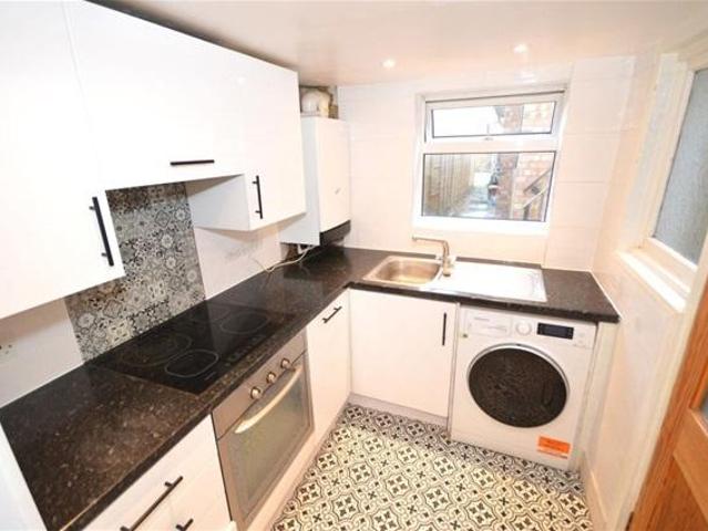 2 bedroom house to rent