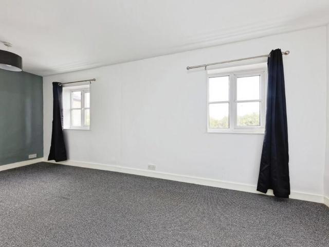 2 bedroom house to rent
